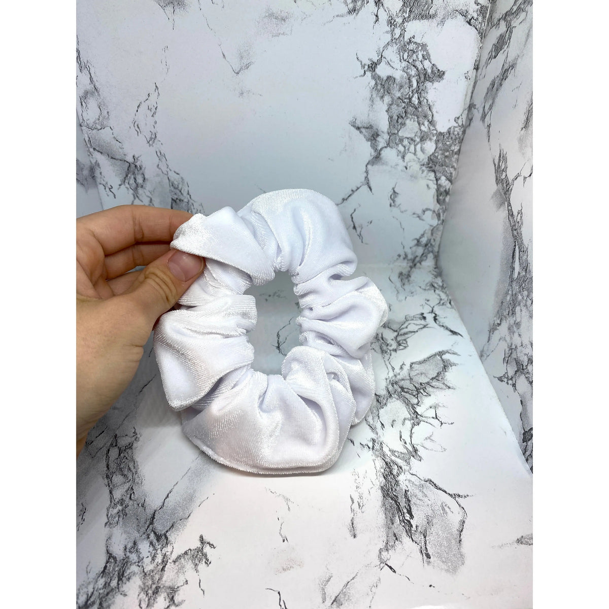 Mini White Velvet Scrunch – Enchanted Scrunch
